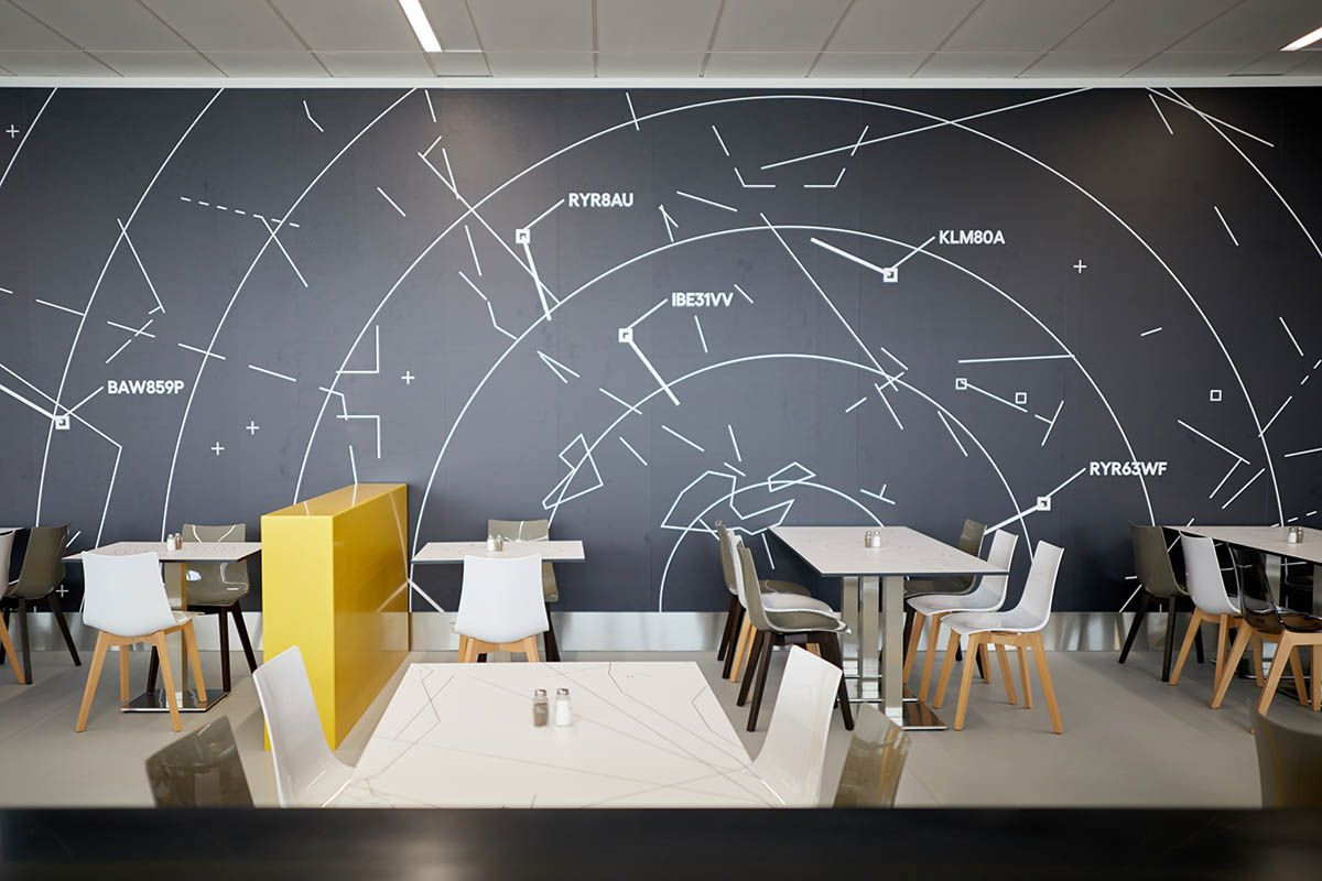 Restaurant Runway | AeroParking